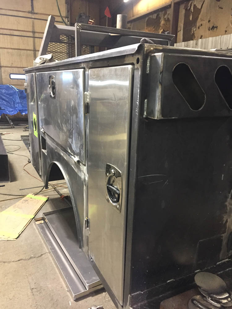 Custom Utility Bodies - Largo Tank & Equipment, Inc.